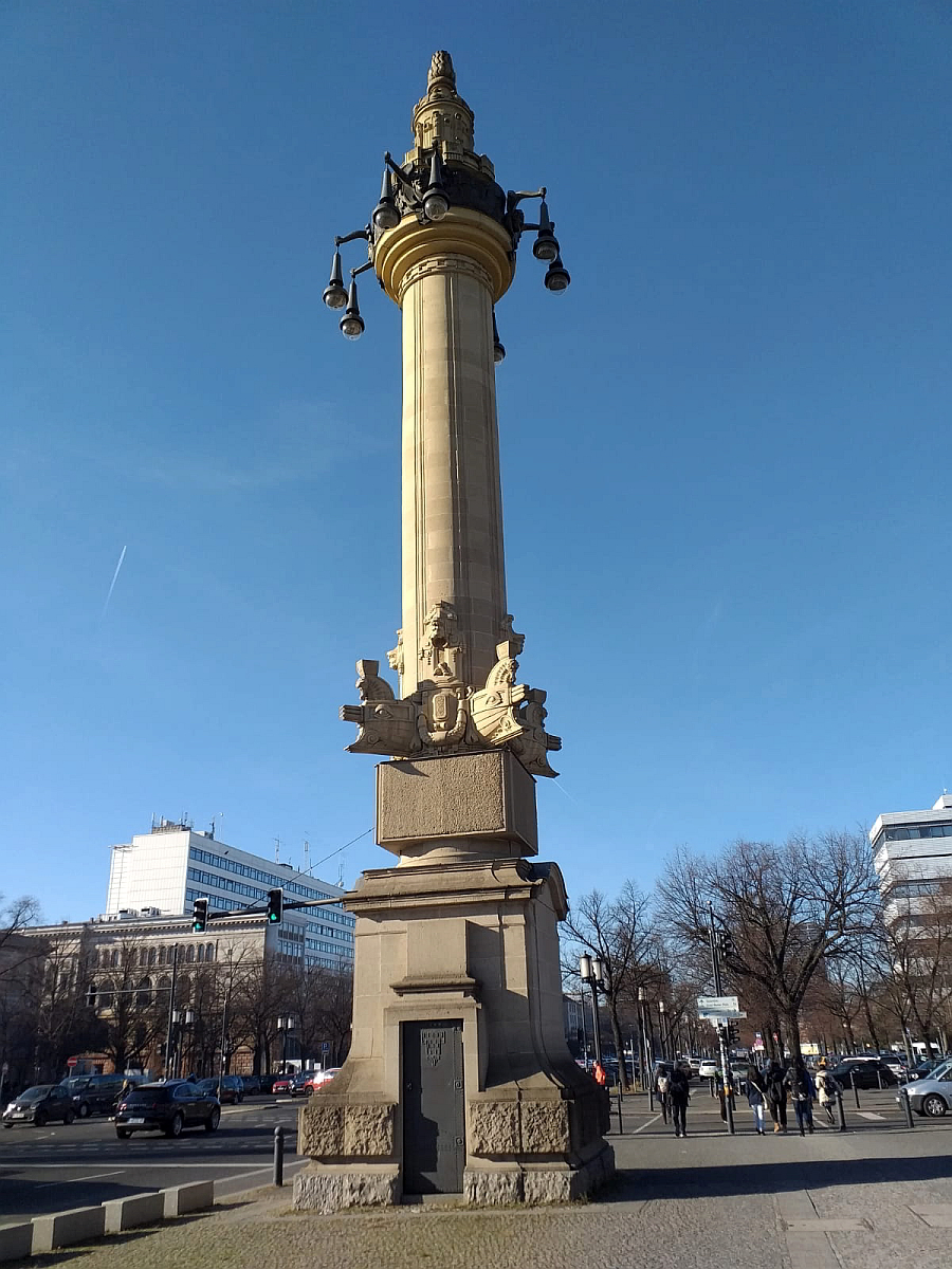 Persepolis in Berlin | Geomantie Berlin
